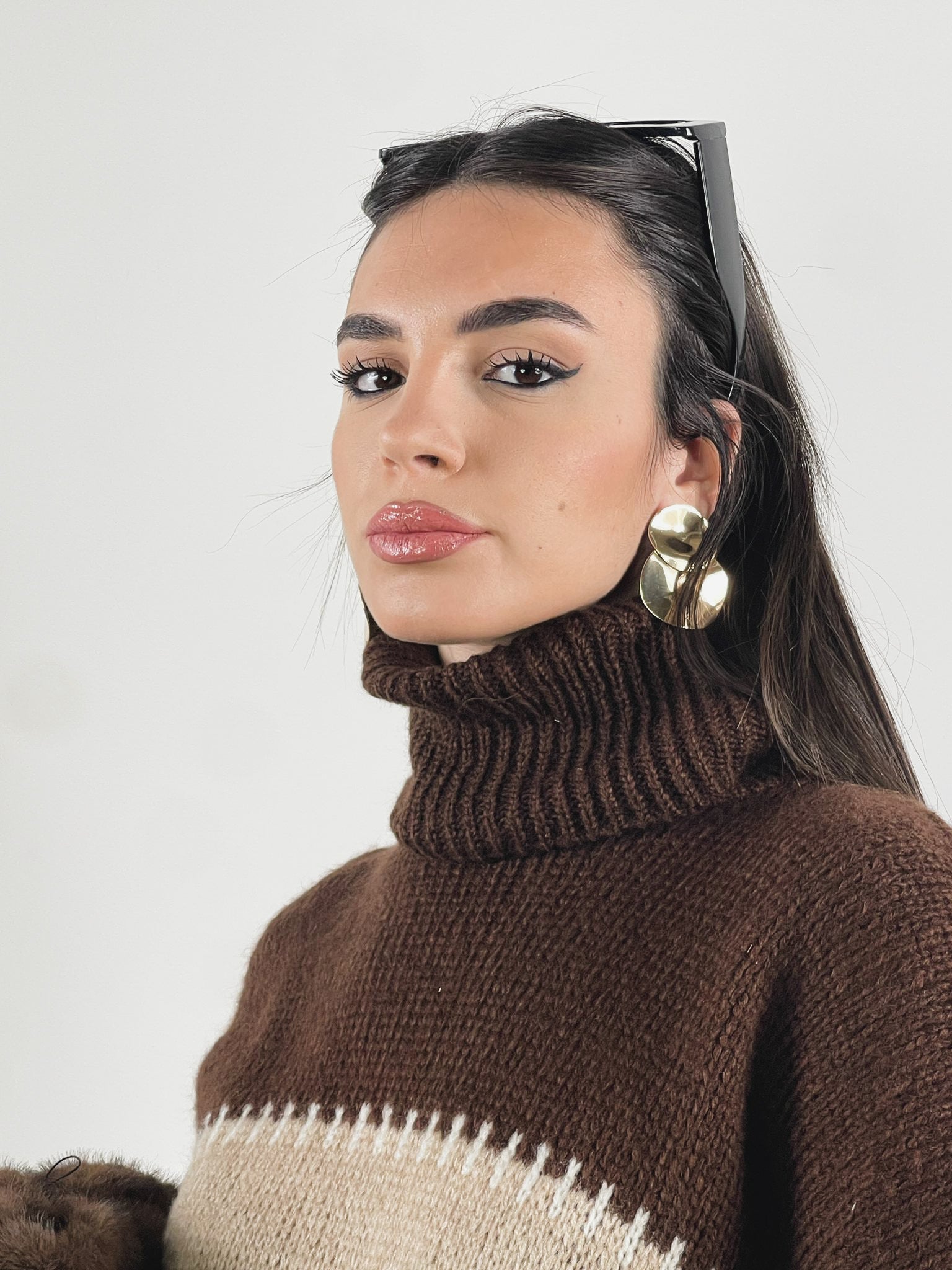 Maglione collo alto maxi fasce